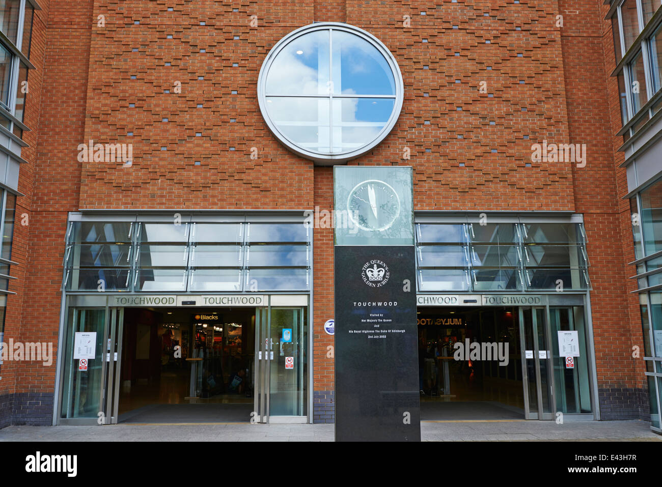Entrance To Touchwood Shopping Centre Library Square Solihull West ...