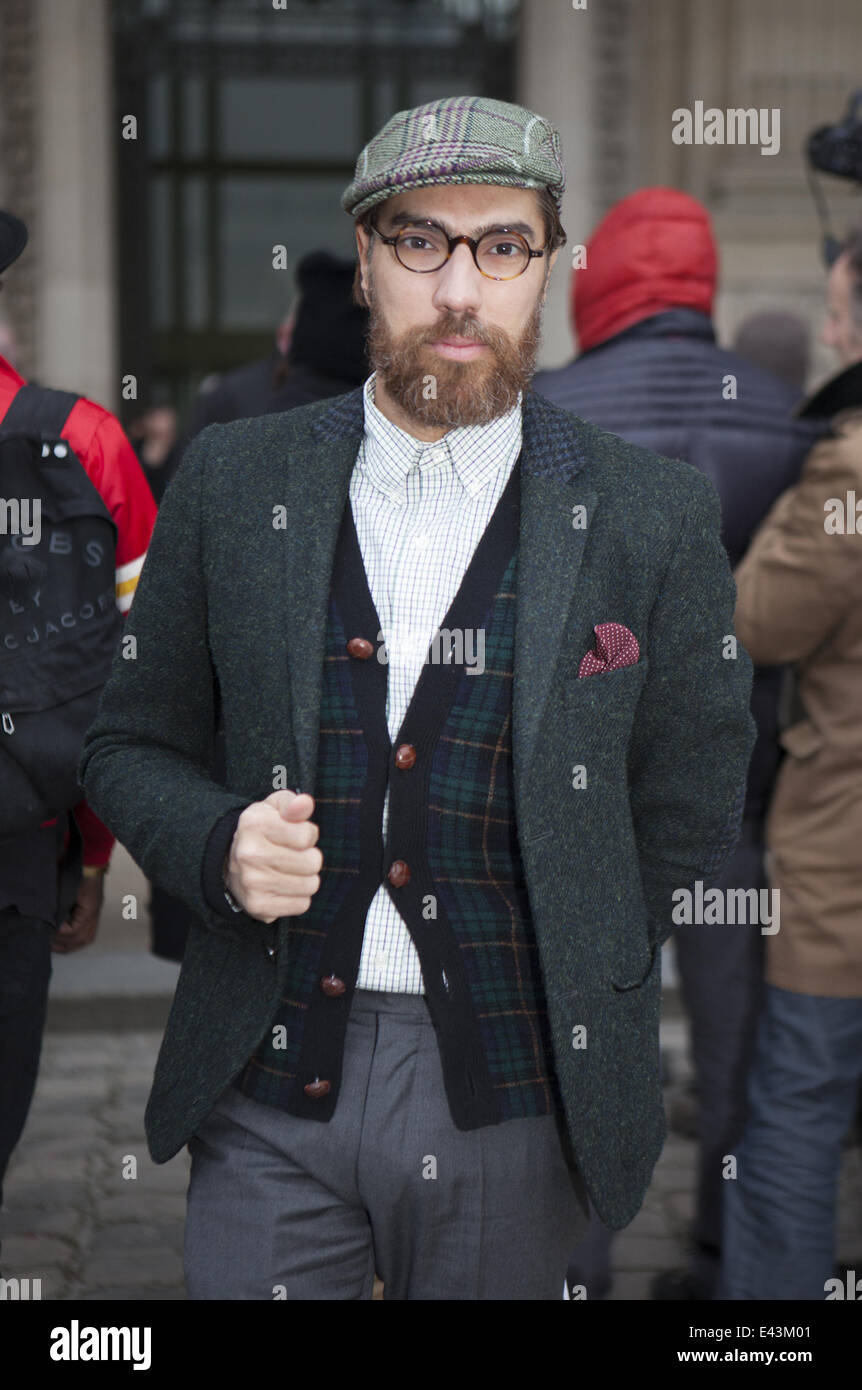 Paris Fashion Week Haute Couture Spring/Summer 2014 - Chanel - Outside ...