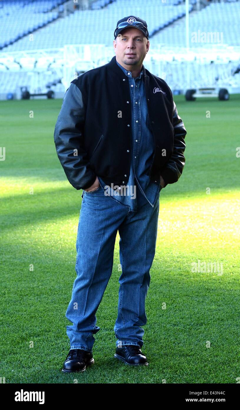 Garth Brooks attends a photocall at Croke Park. He will play Ireland ...