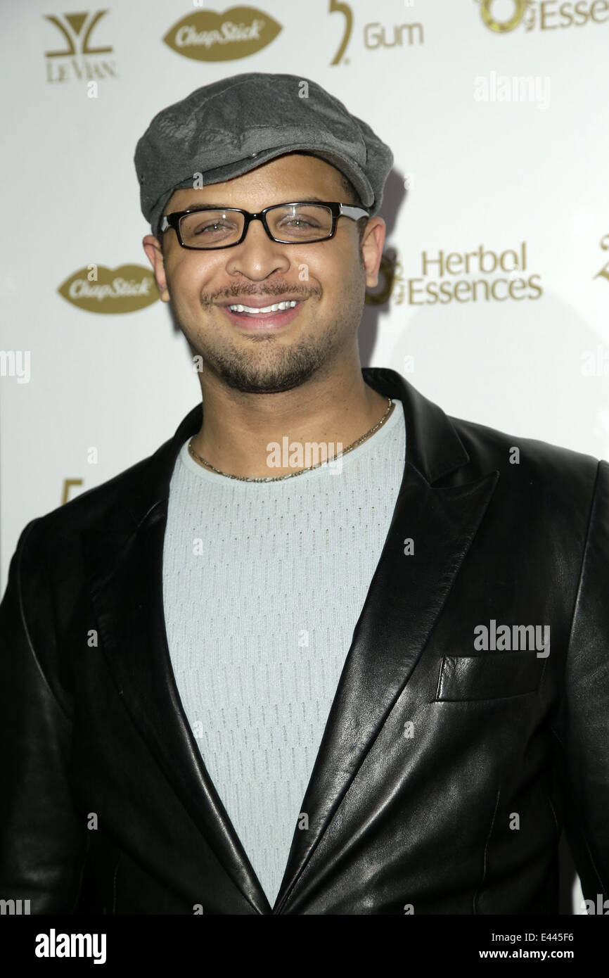 OK! Magazine's pre-Grammy event with a performance by Jason Derulo and ...