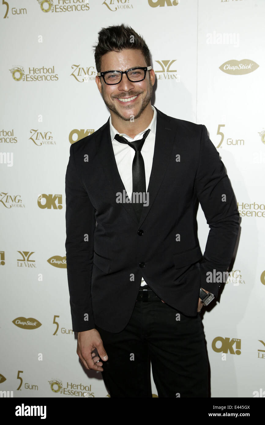 OK! Magazine's pre-Grammy event with a performance by Jason Derulo and ...