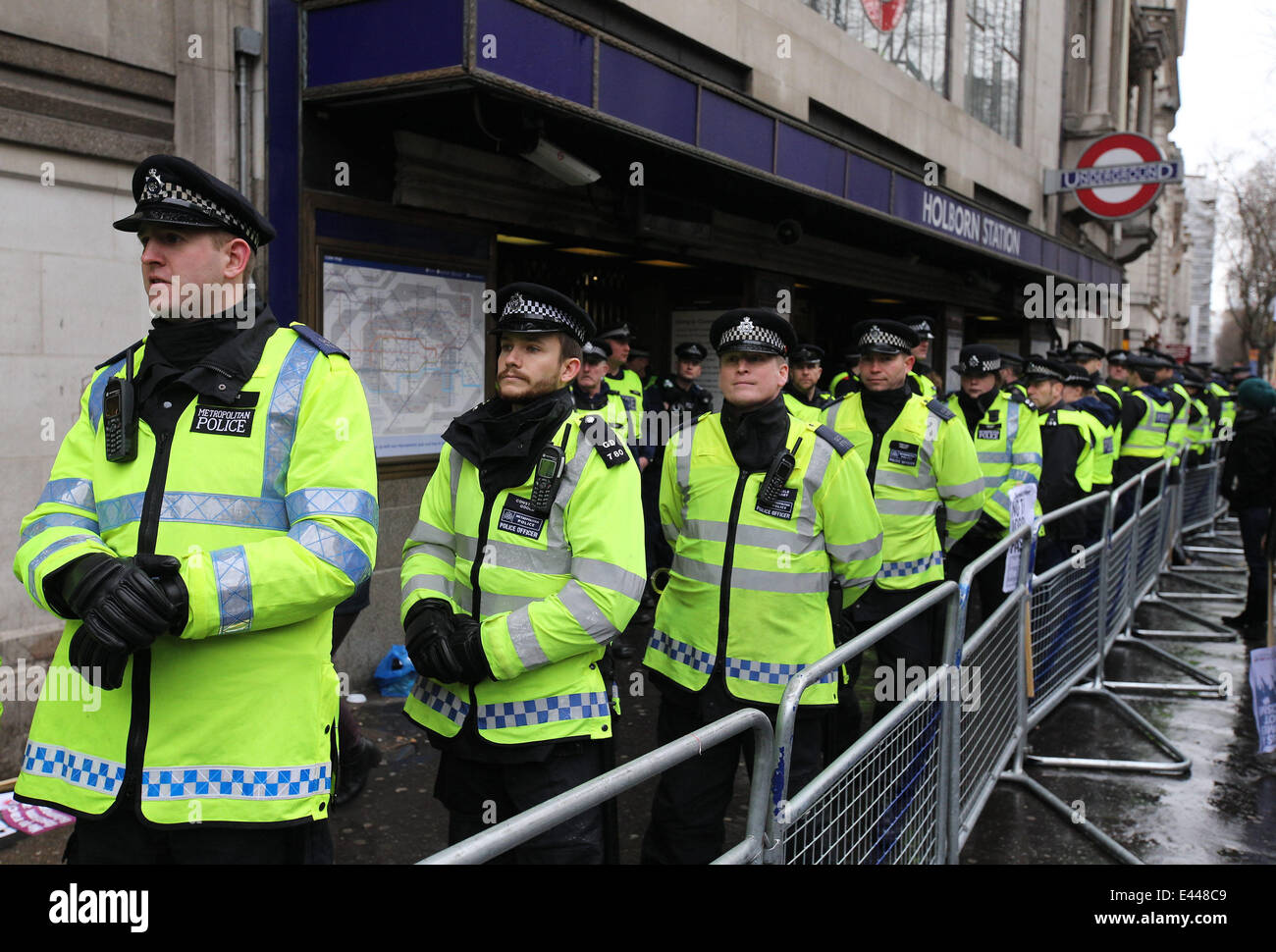 Holborn police station hi-res stock photography and images - Alamy