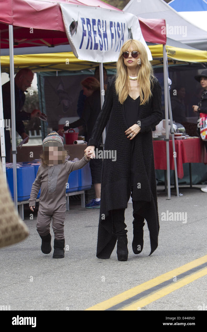 Celebrities visit the Beverly Hills Farmers Market Featuring: Rachel ...