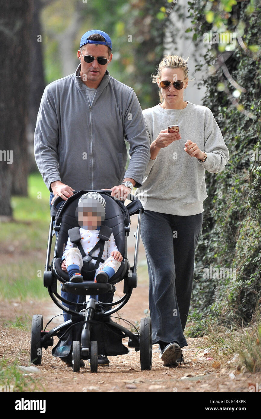 Molly Sims and husband Scott Stuber out with their son, Brooks in West ...