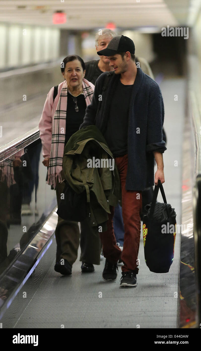 Andrew Garfield at Los Angeles International Airport (LAX) Featuring ...