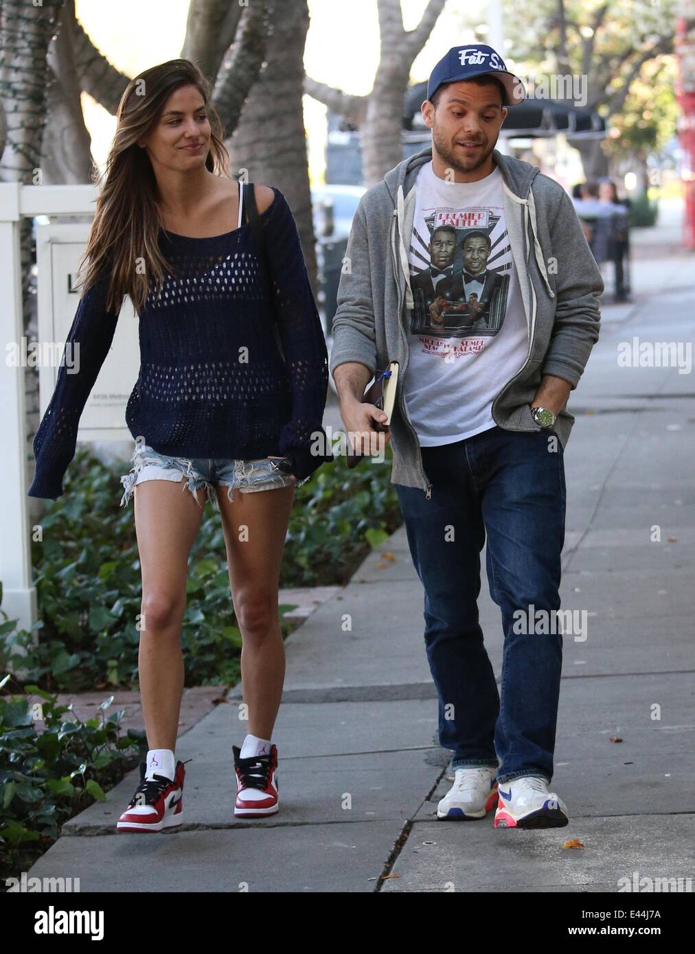 Jerry Ferrara and his girlfriend, Breanne Racano have lunch at Alfred's ...