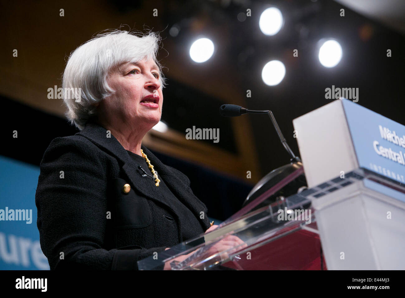 Janet yellen federal reserve hi-res stock photography and images - Alamy