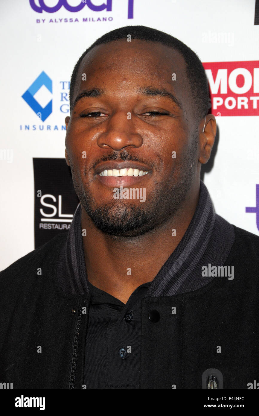 Modell's Super Bowl Kickoff Party and 'Touch by Alyssa Milano' Fashion ...