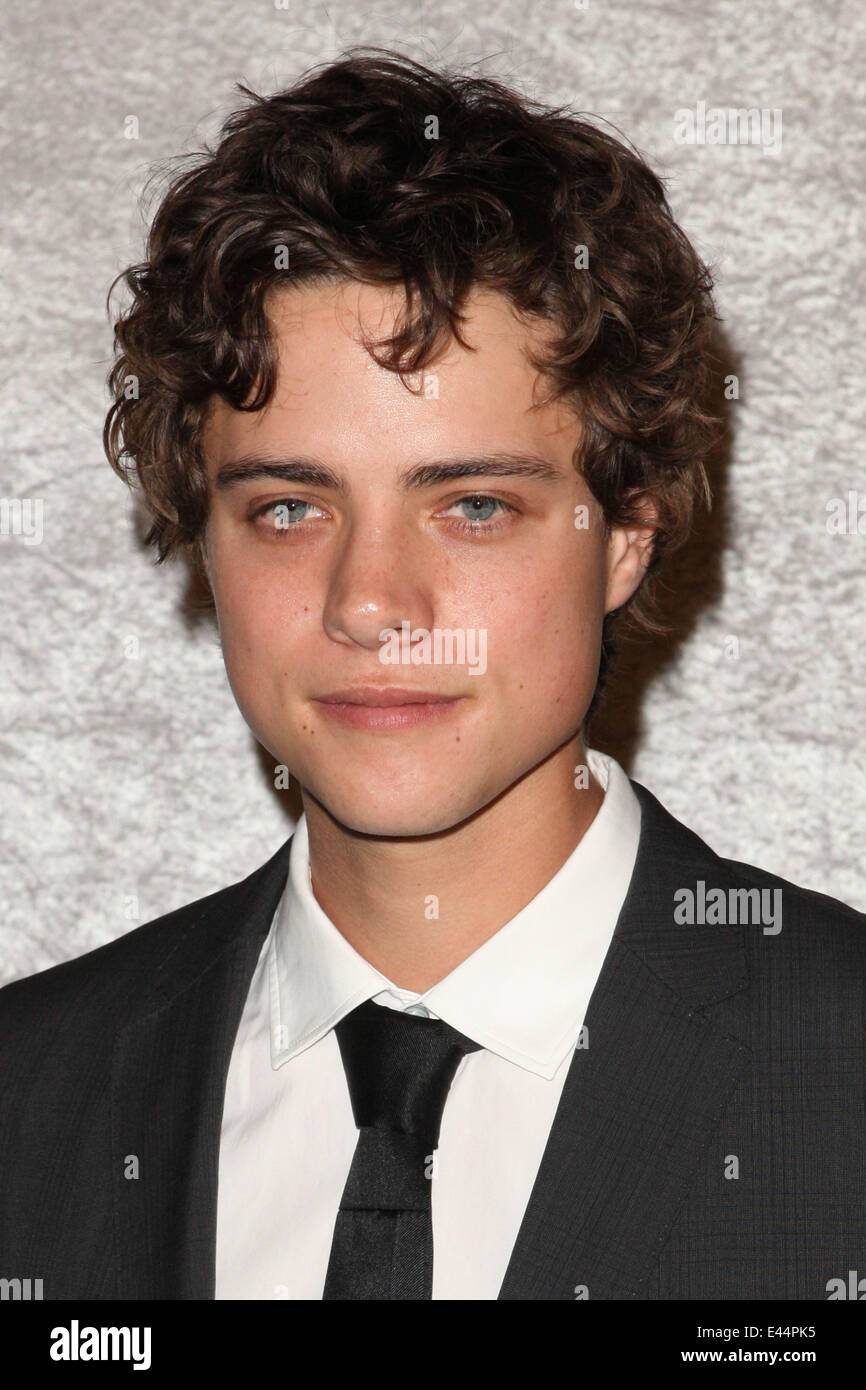 Douglas Smith HBO's Los Angeles Premier of Big Love Los Angeles ...