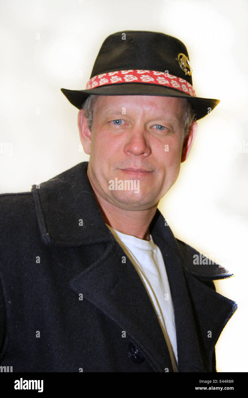 Chriss Anglin Cast attends the preproduction cast table read for new ...