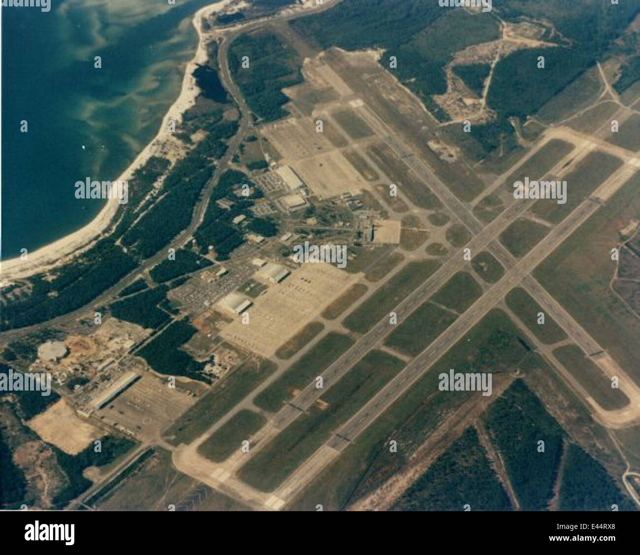 An aerial photograph of the USS Forrest Sherman taken in 1980 ...