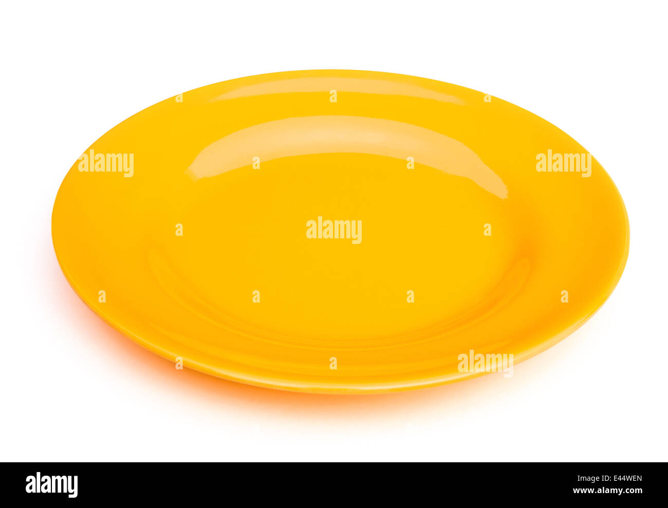 yellow empty plate on white with clipping path Stock Photo - Alamy