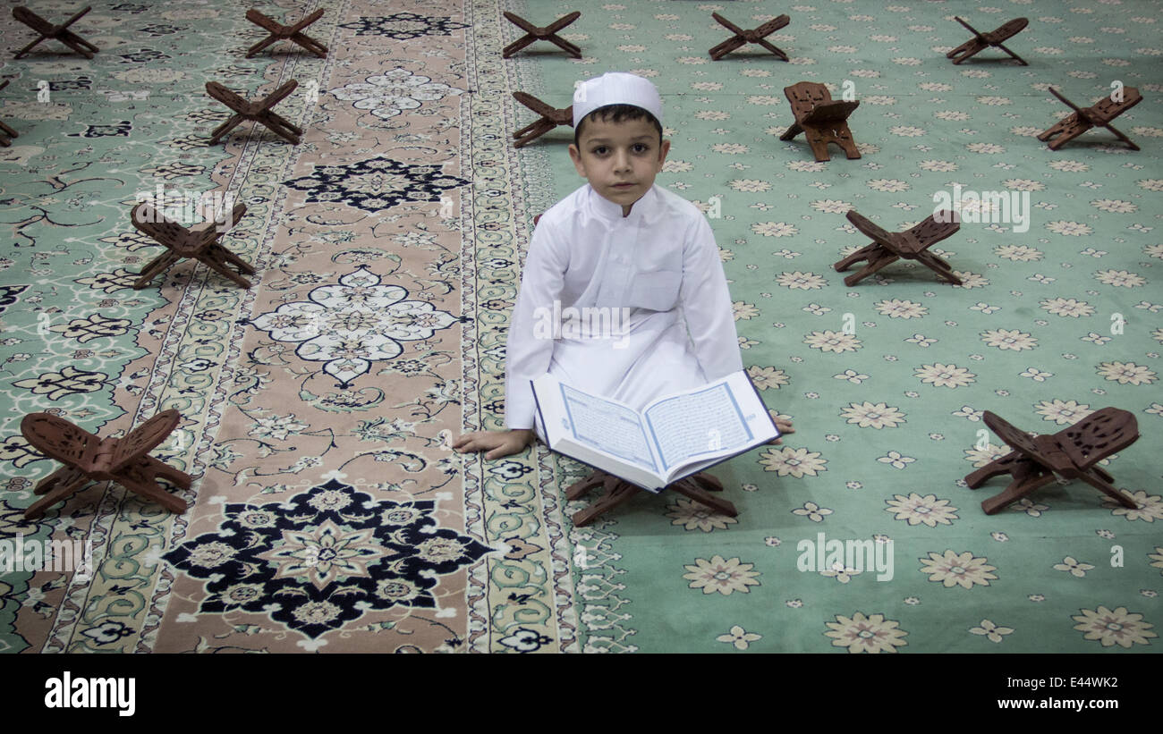 Bahraini boy hi-res stock photography and images - Alamy