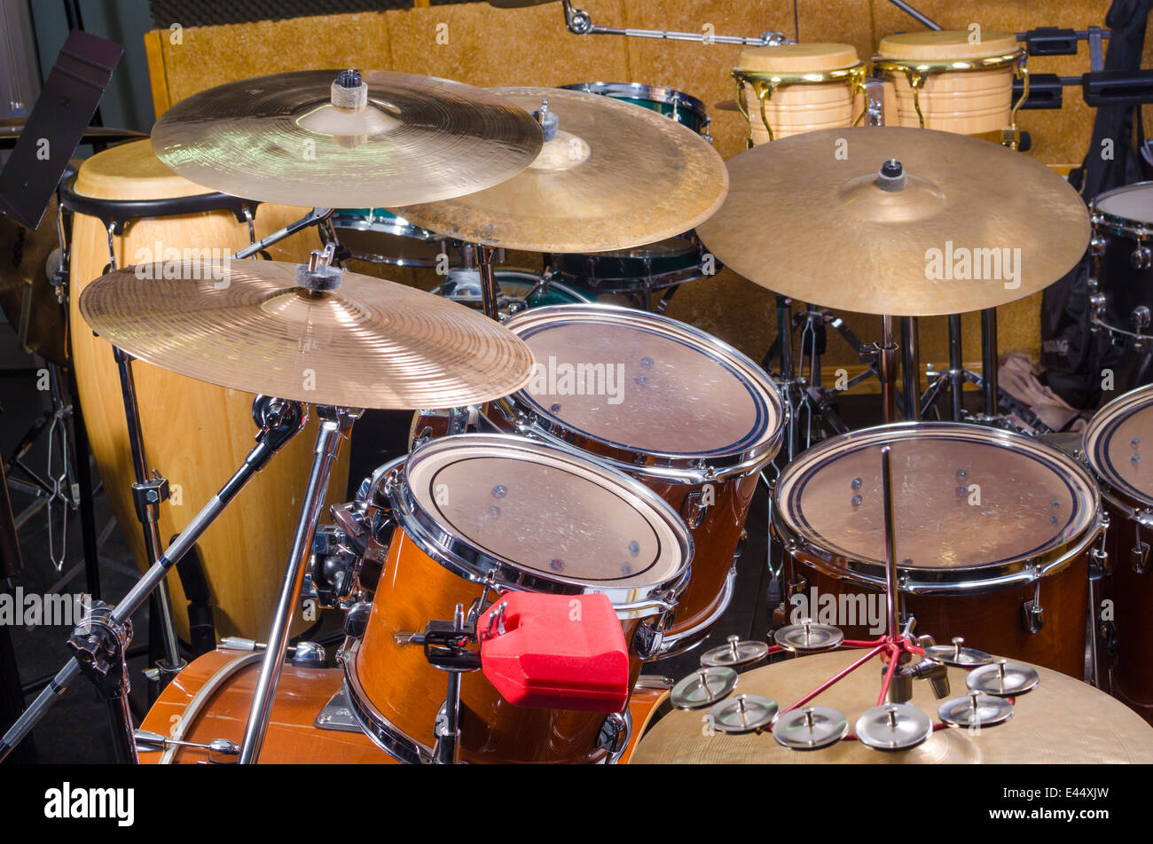 A closeup take of a classic drum kit Stock Photo - Alamy