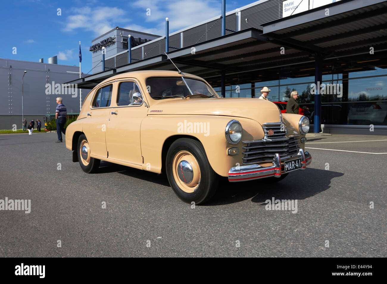 1948 Gaz M20 Pobeda Stock Photo - Alamy