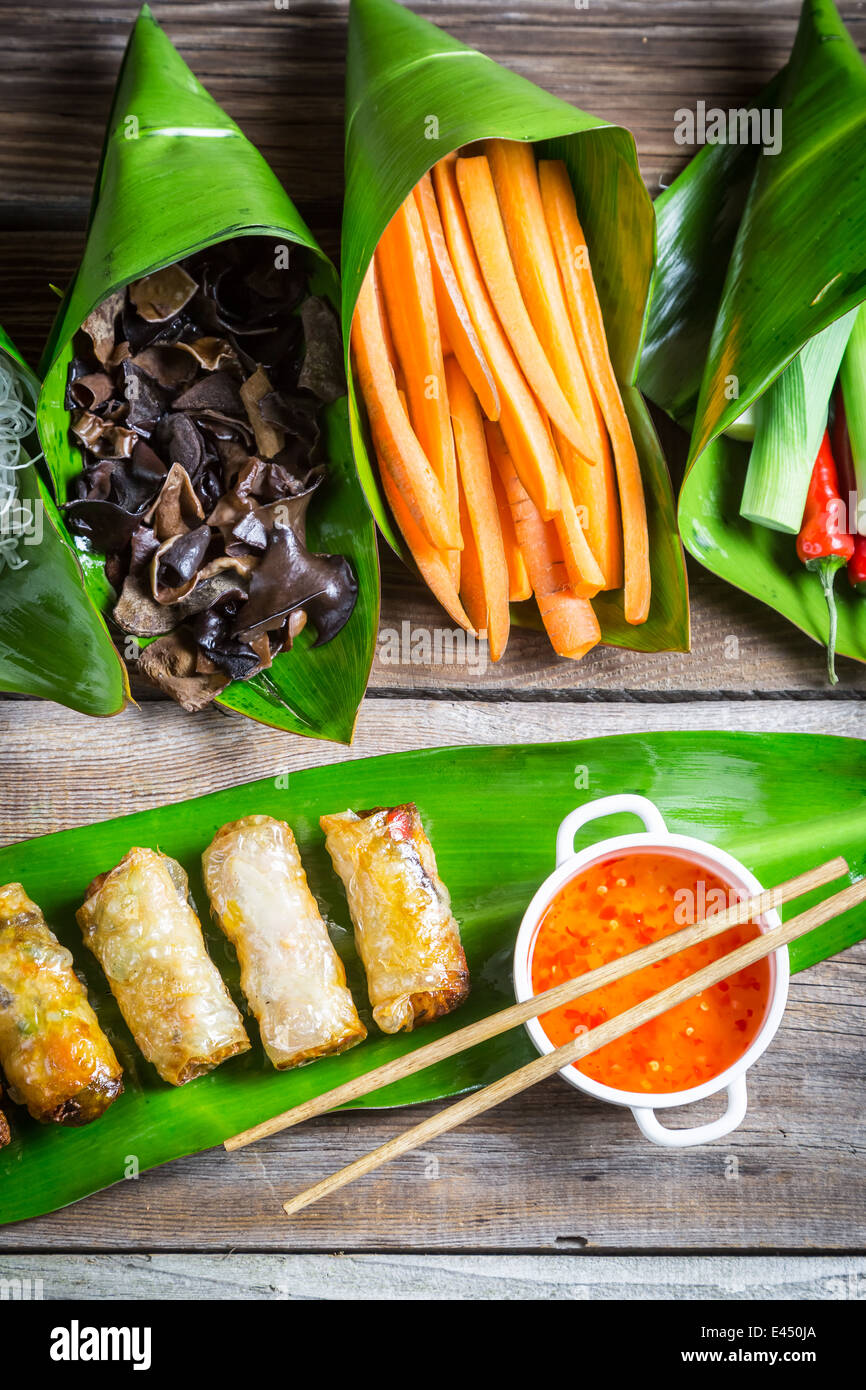 Vegetable harumaki spring rolls hi-res stock photography and images - Alamy