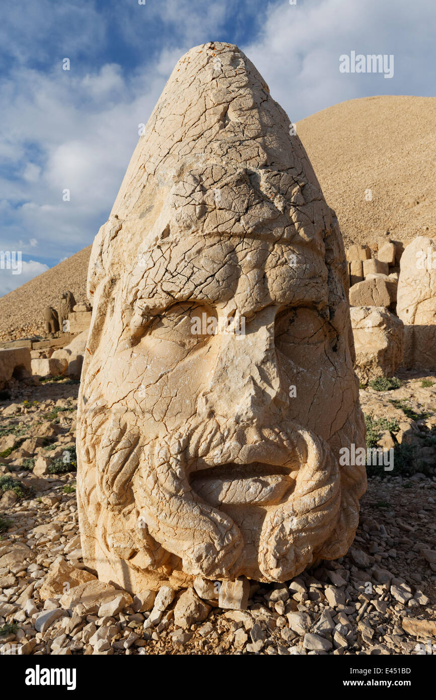 Stone head of Zeus, western terrace, grave of Antiochus, Mount Nemrut ...