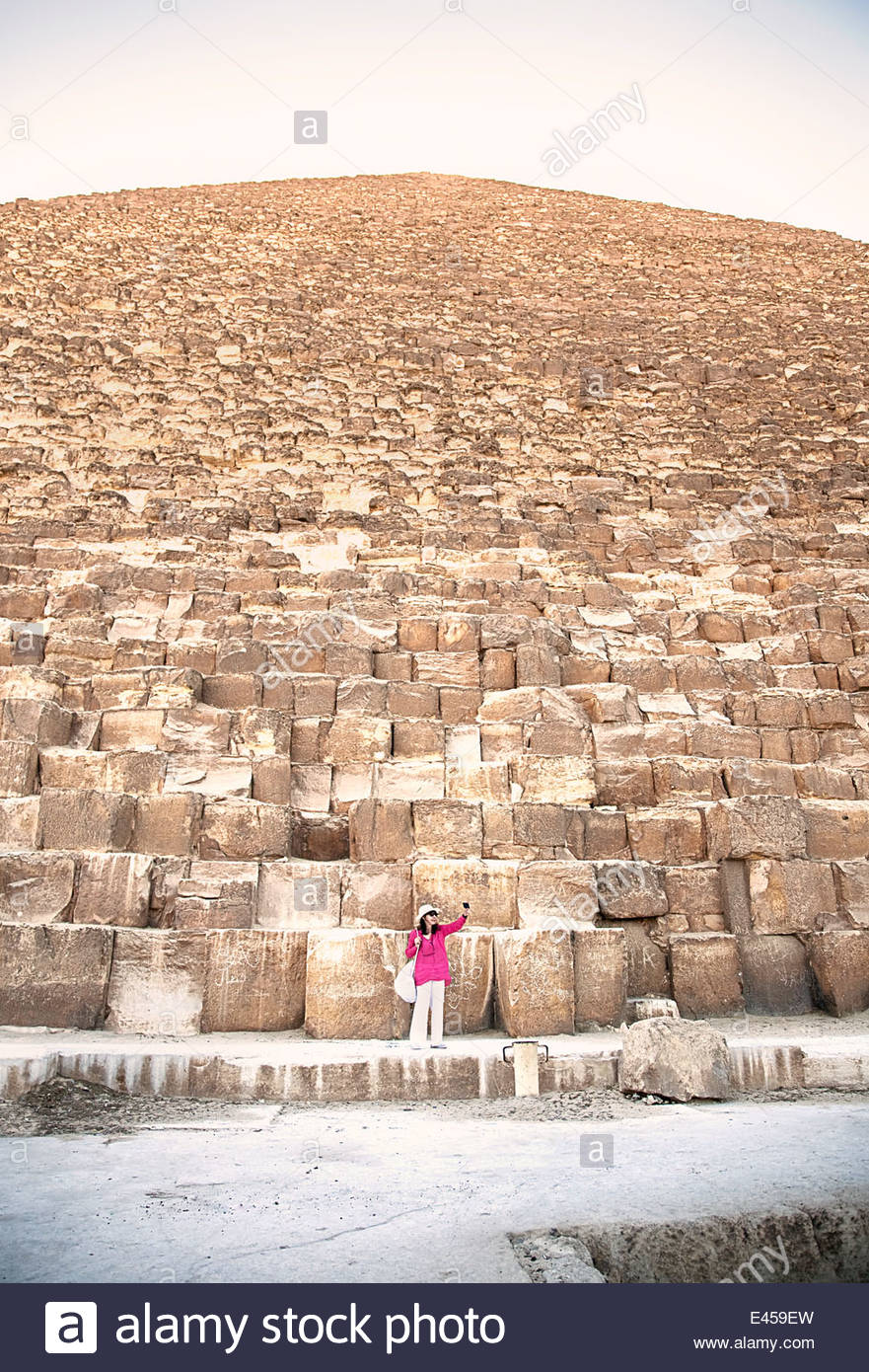 Women Pyramid High Resolution Stock Photography and Images - Alamy