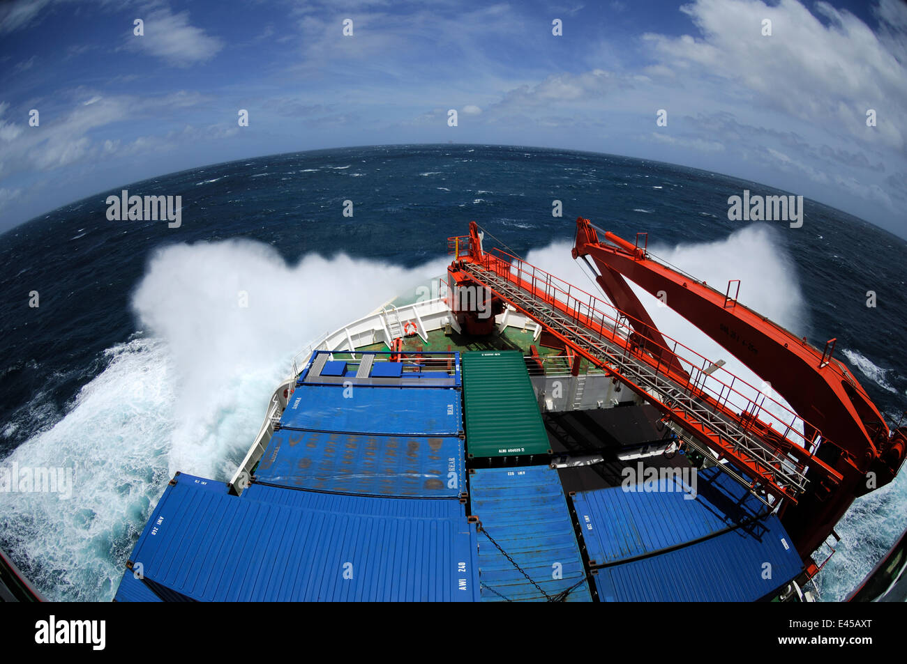 RV Polarstern from the Alfred Wegener Institute for polar and marine ...