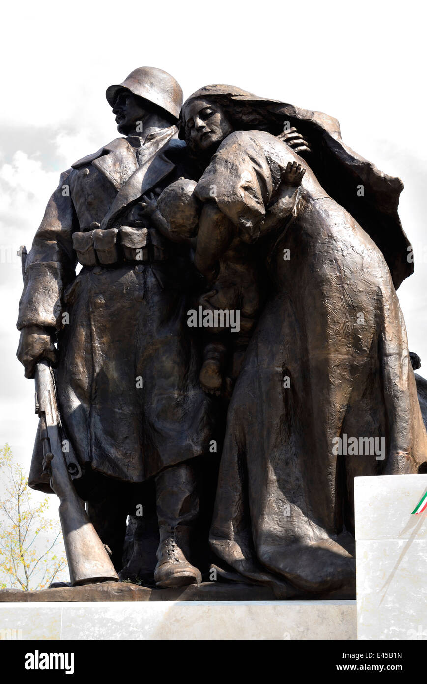 Soldiers farewell hi-res stock photography and images - Alamy