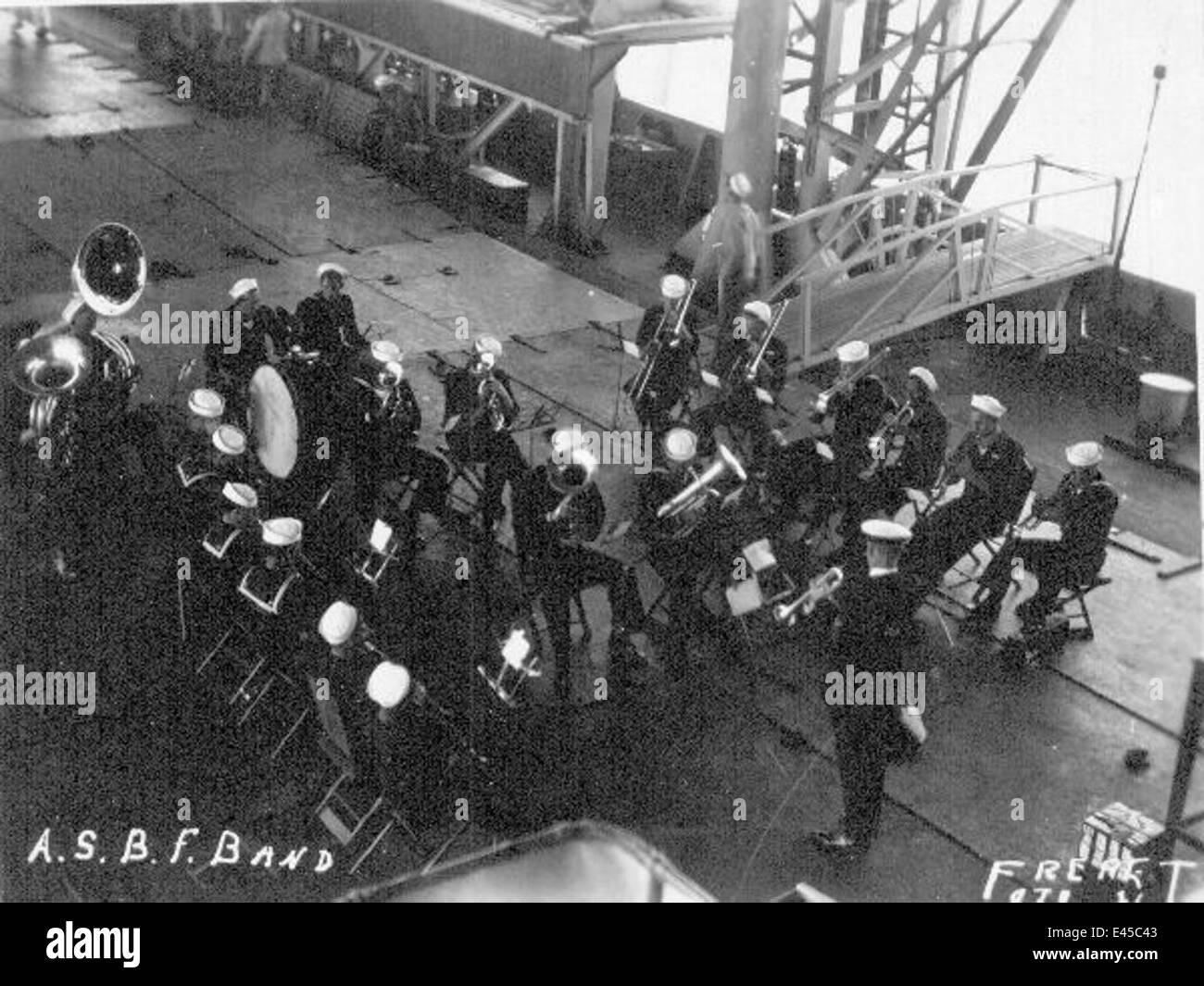 Aircraft band hi-res stock photography and images - Alamy
