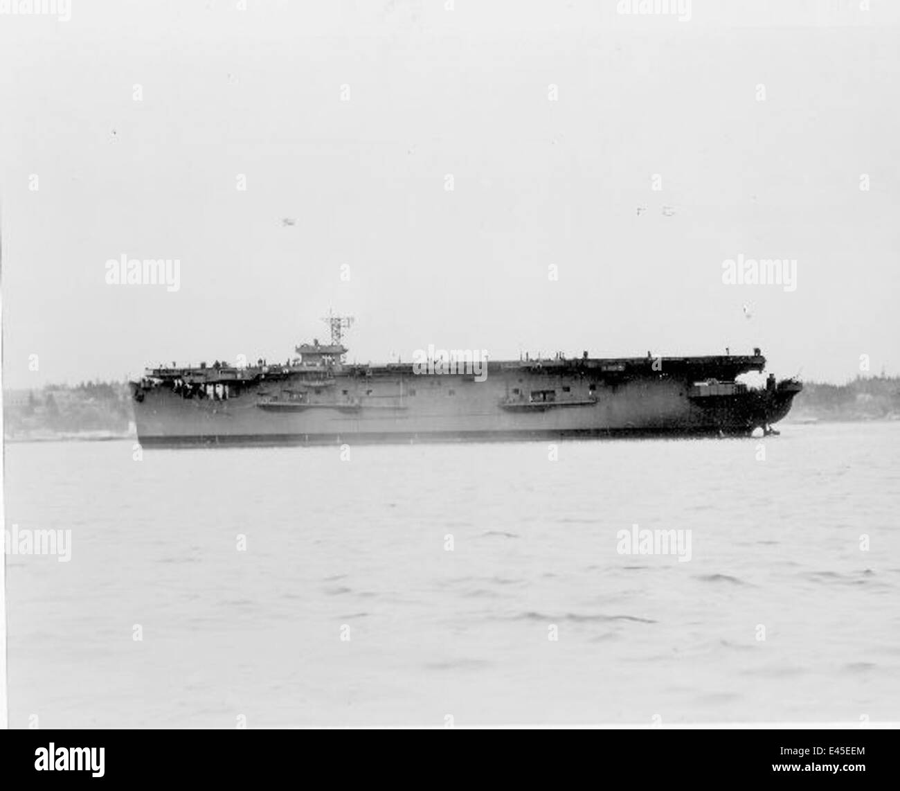 The USS Prince William (CVE-31), an escort carrier of the U.S. Navy ...