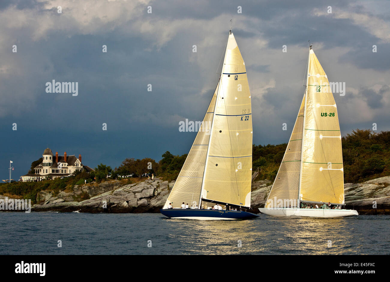 12 meter sailboats hi-res stock photography and images - Alamy