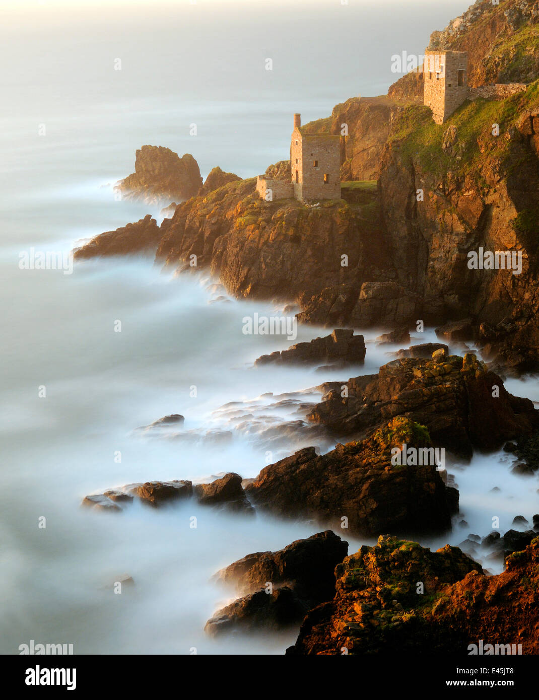 Cornwall geological formations mining hi-res stock photography and ...