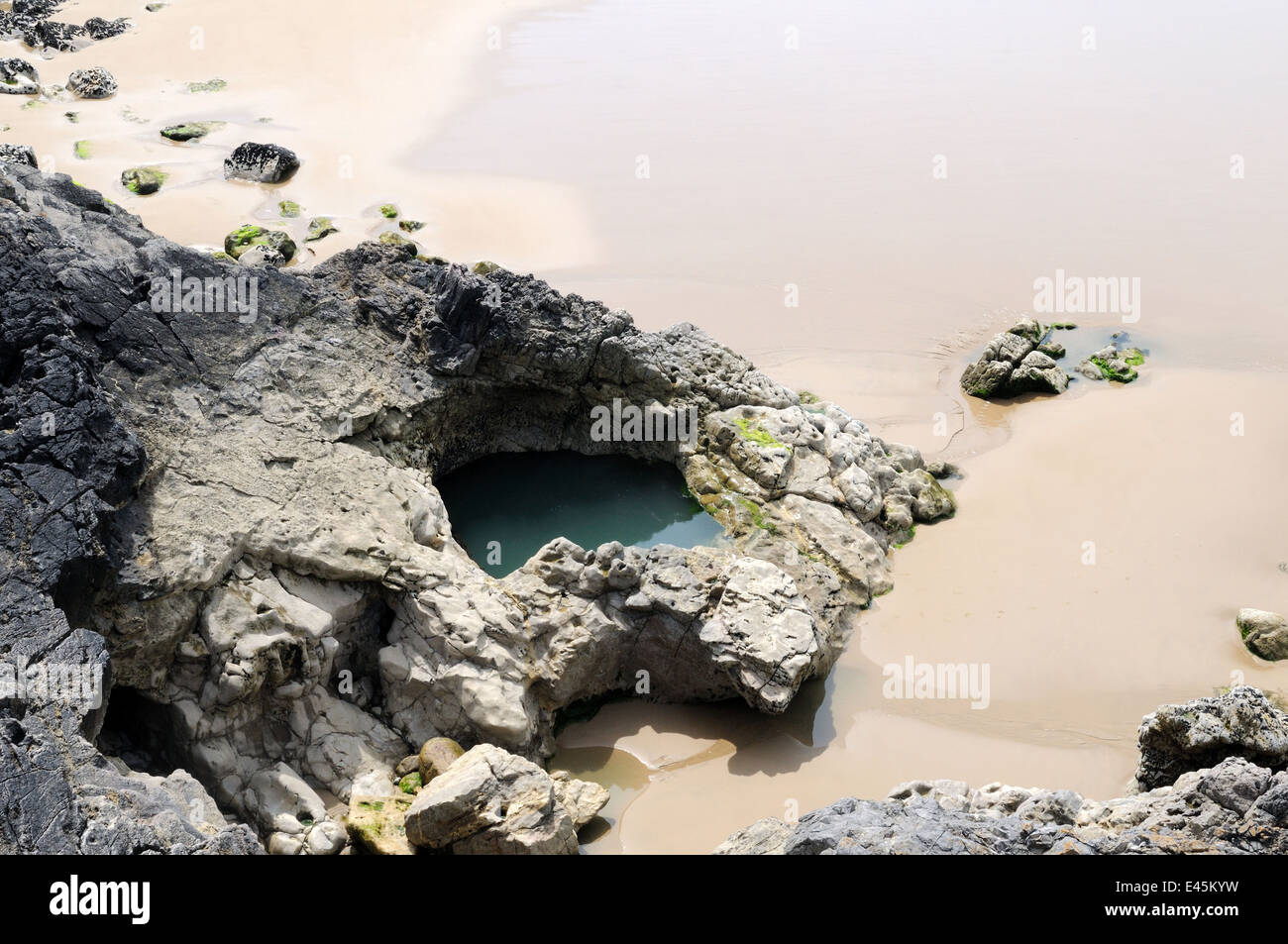 Blue pool bay llangenith hi-res stock photography and images - Alamy