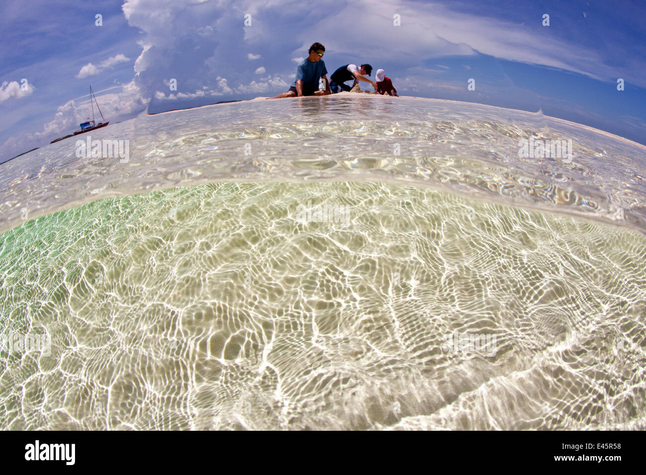 Split level caribbean hi-res stock photography and images - Alamy