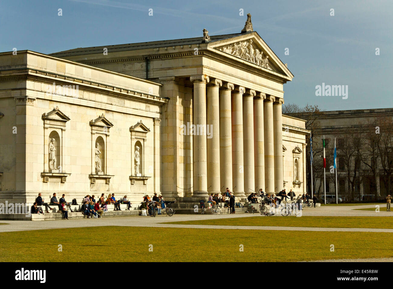 Glyptothek, Koenigsplatz, Munich, Upper Bavaria, Germany, Europe Stock ...