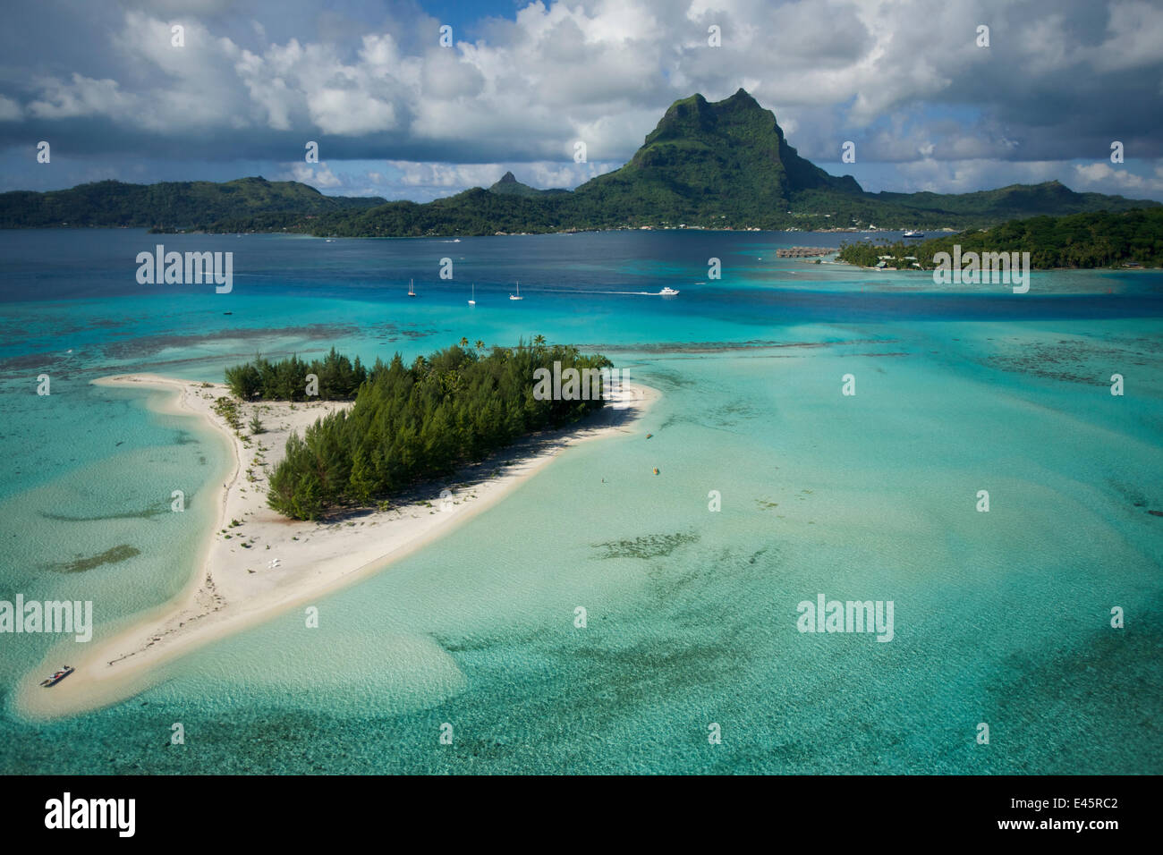 Aerial view of Bora Bora Island, Society Islands, French Polynesia ...