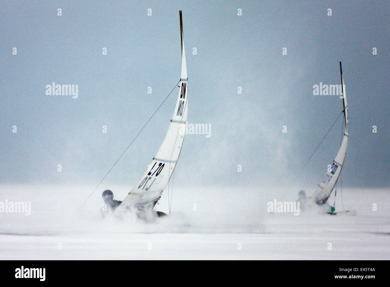 Racing in the DN (Detroit News) Ice Sailing World Championship ...