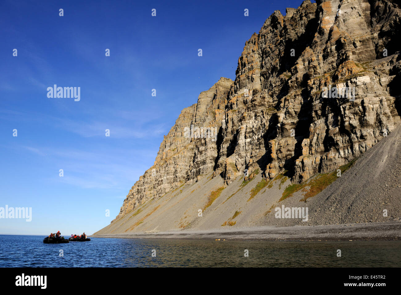 Devon island, canadian arctic hi-res stock photography and images - Alamy