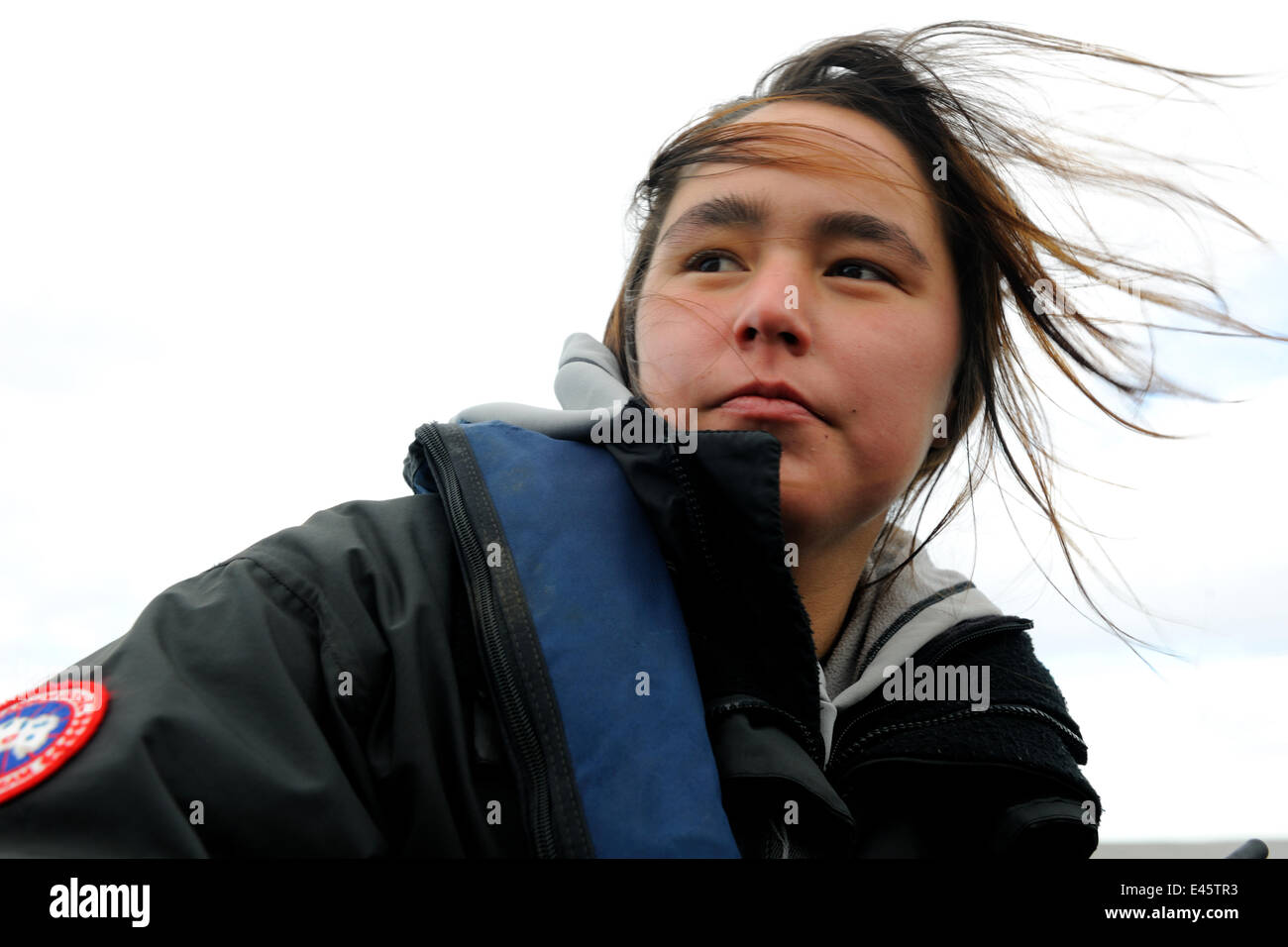 Inuit girl hi-res stock photography and images - Alamy