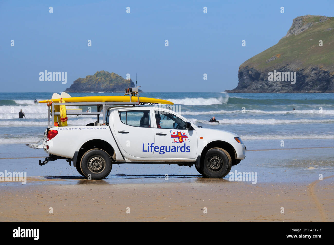 Surf rescue car hi-res stock photography and images - Alamy