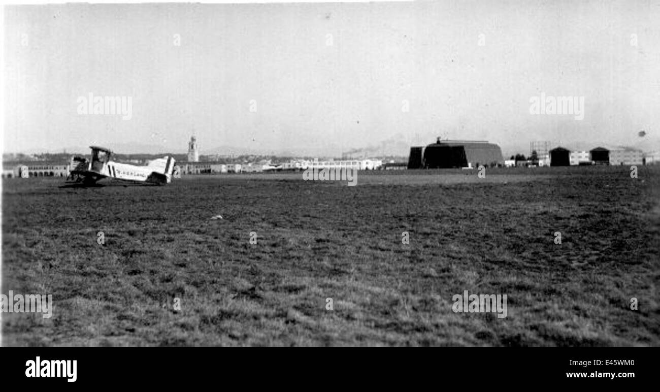 A photograph of a CV1 DT2 aircraft, likely taken at NAS San Diego in ...