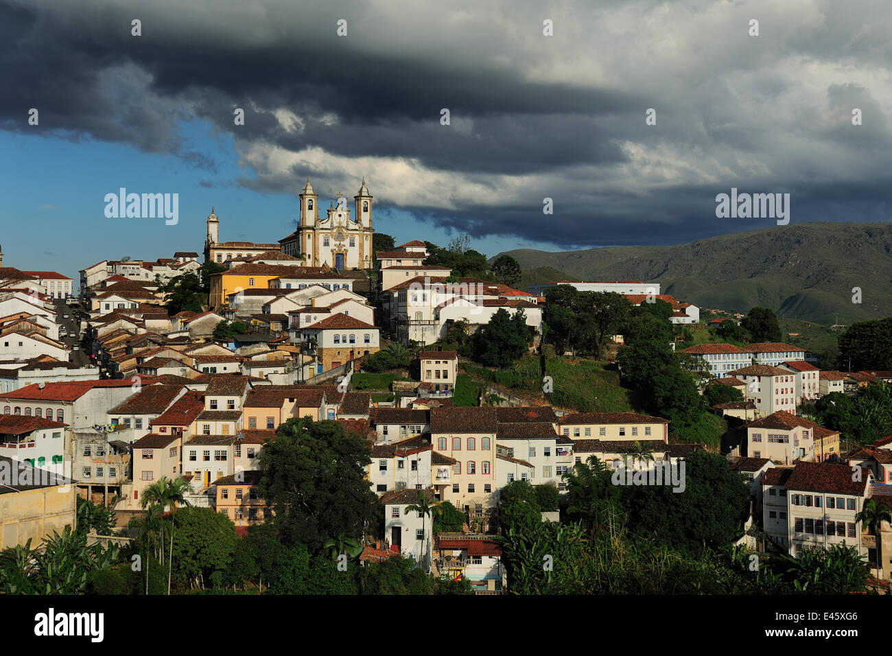 View of Brazilian Baroque town Ouro Preto (UNESCO World Heritage Site ...