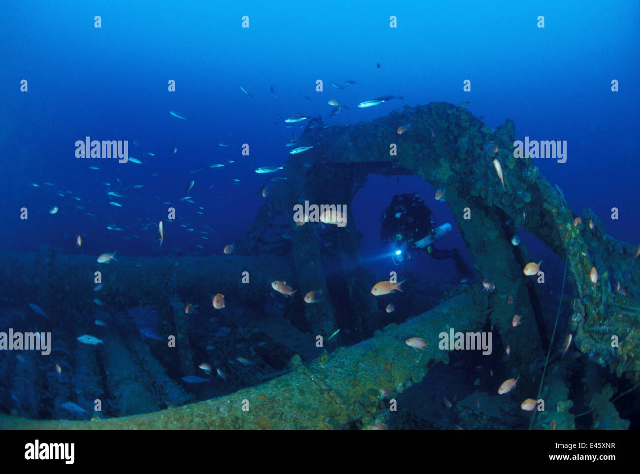 The front deck of wrecked crude oil super-tanker "Amoco Milford Haven ...