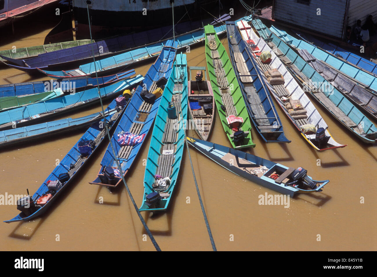 Long boat on river sarawak hi-res stock photography and images - Alamy