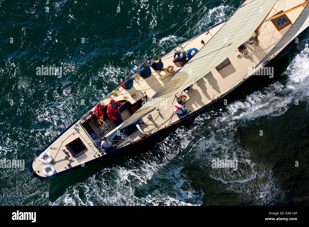 12 metre yacht competition hi-res stock photography and images - Alamy