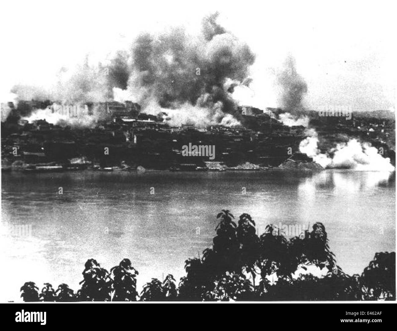 This image highlights Chinese aviation during World War II, focusing on ...