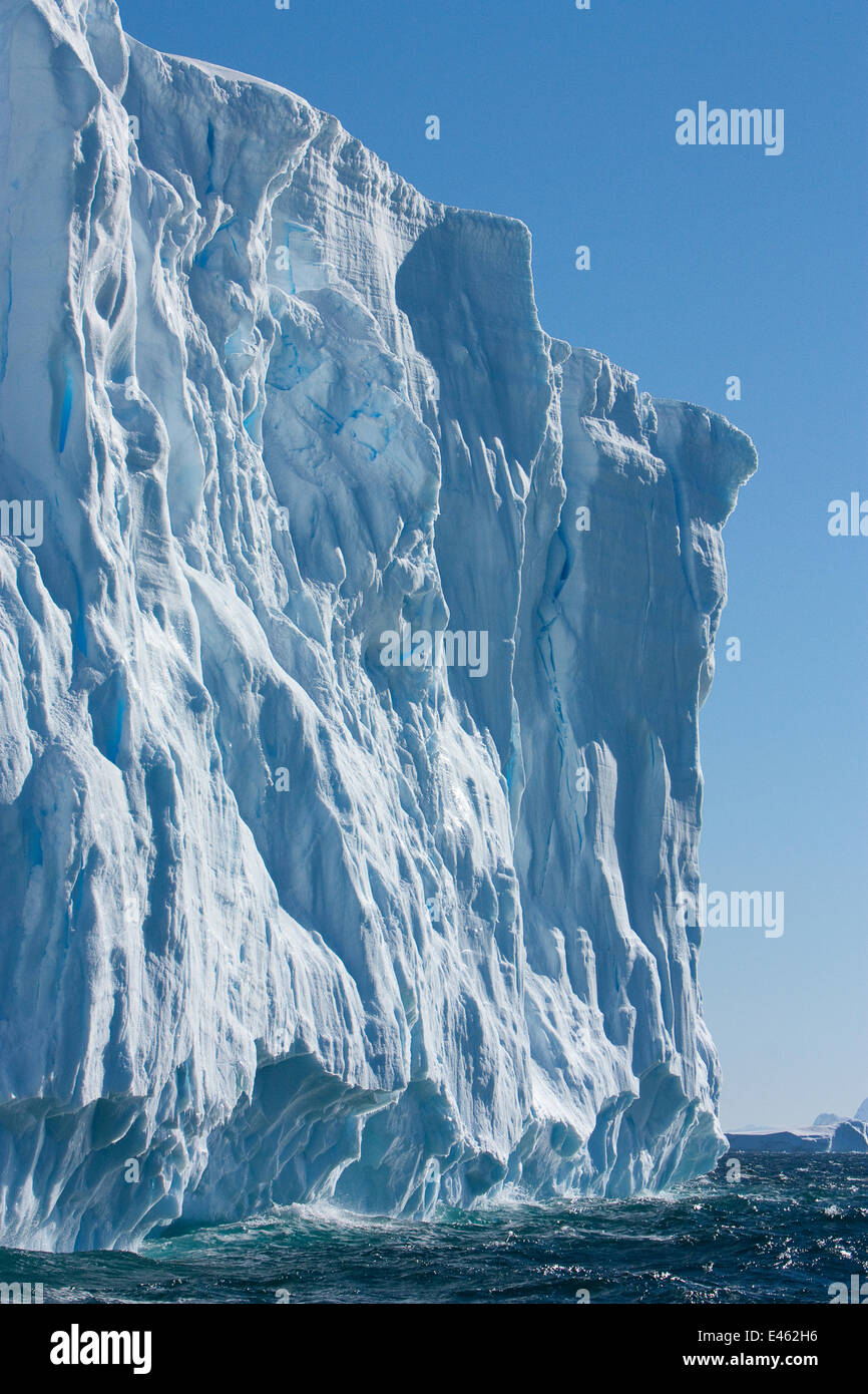 Tabular iceberg antarctica hi-res stock photography and images - Alamy