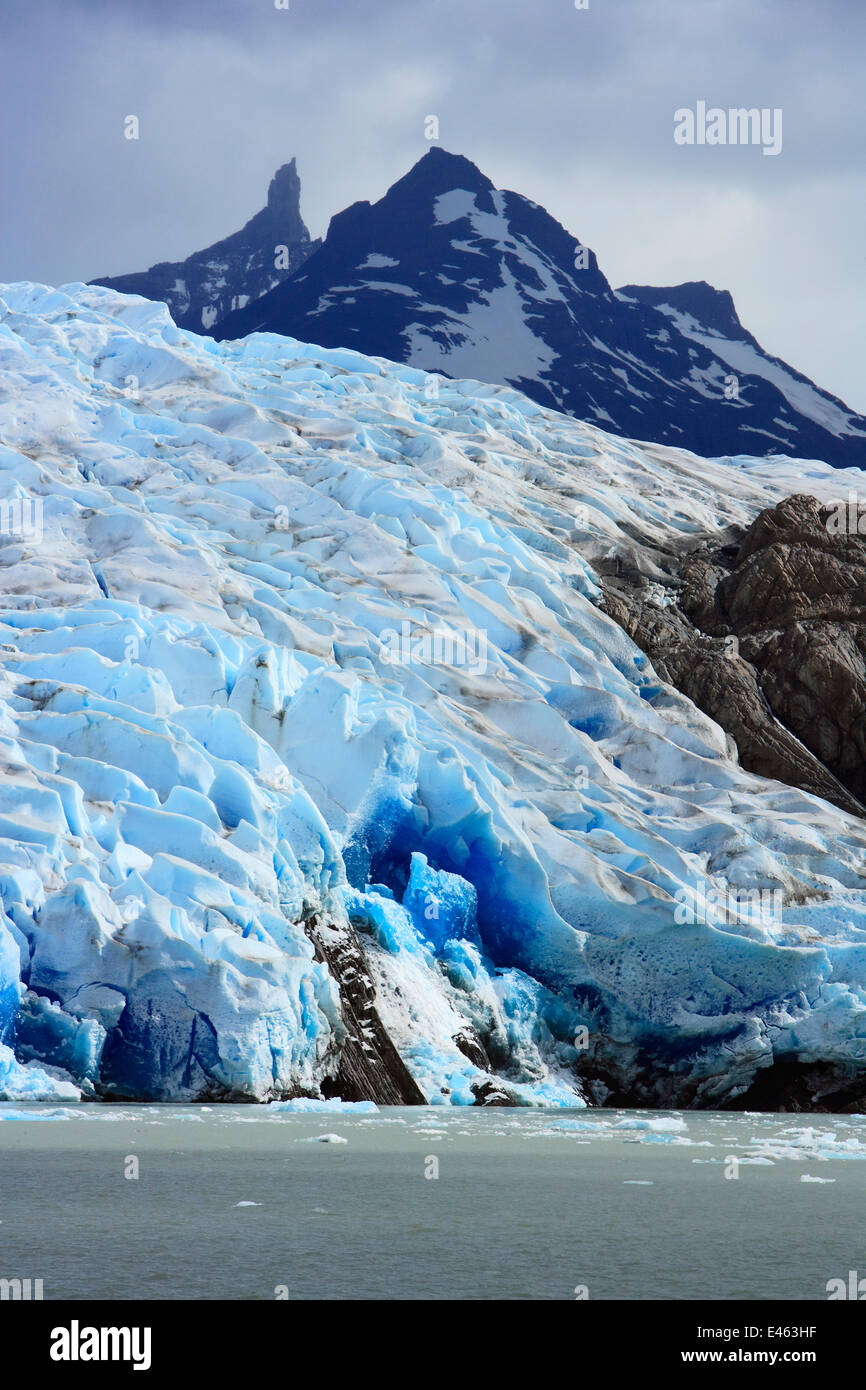Grey glacier over Grey lake, Torres del Paine National Park, Patagonia ...
