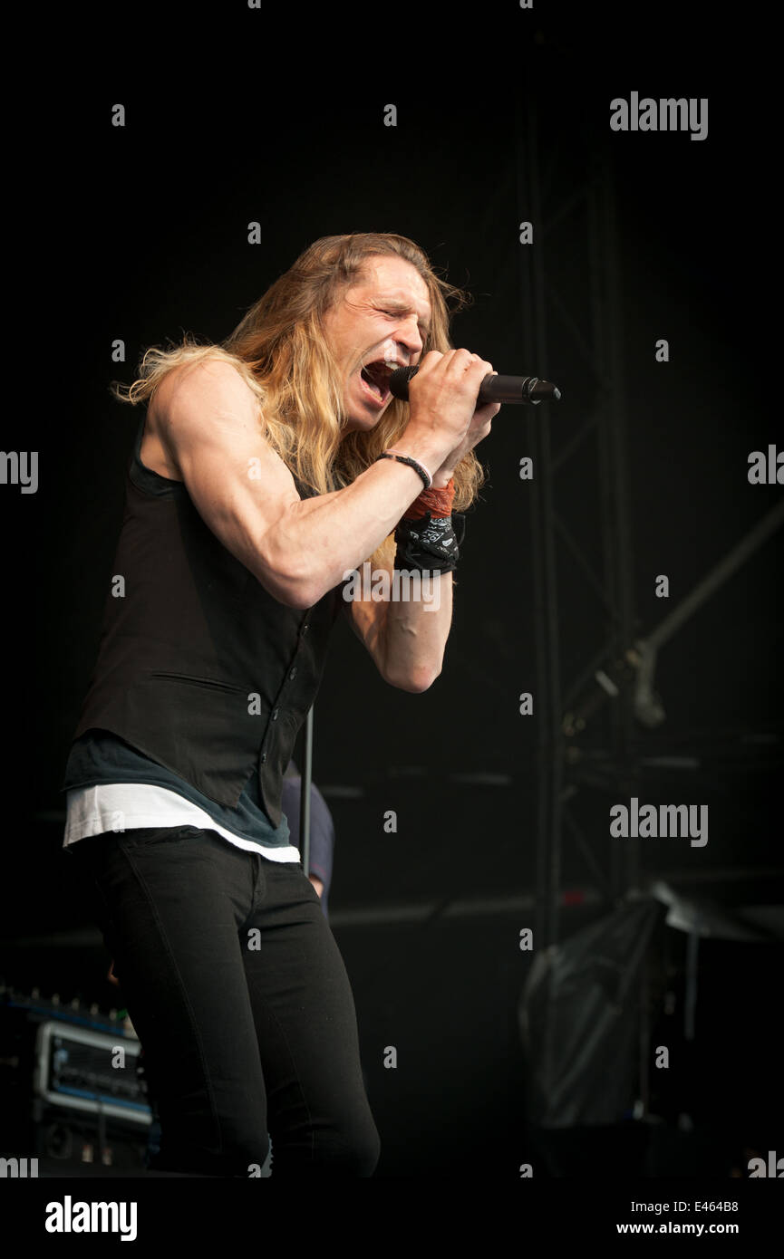 The Fifty four plates on stage at The Bearded Theory festival Stock ...