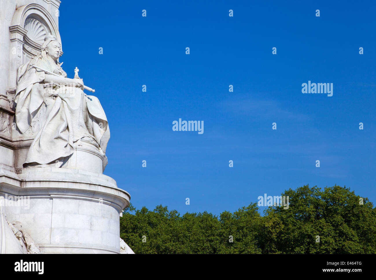 Queen victoria memorials hi-res stock photography and images - Alamy