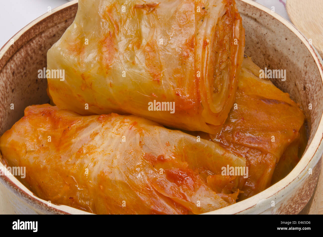 kohlroulade mit reis Stock Photo - Alamy