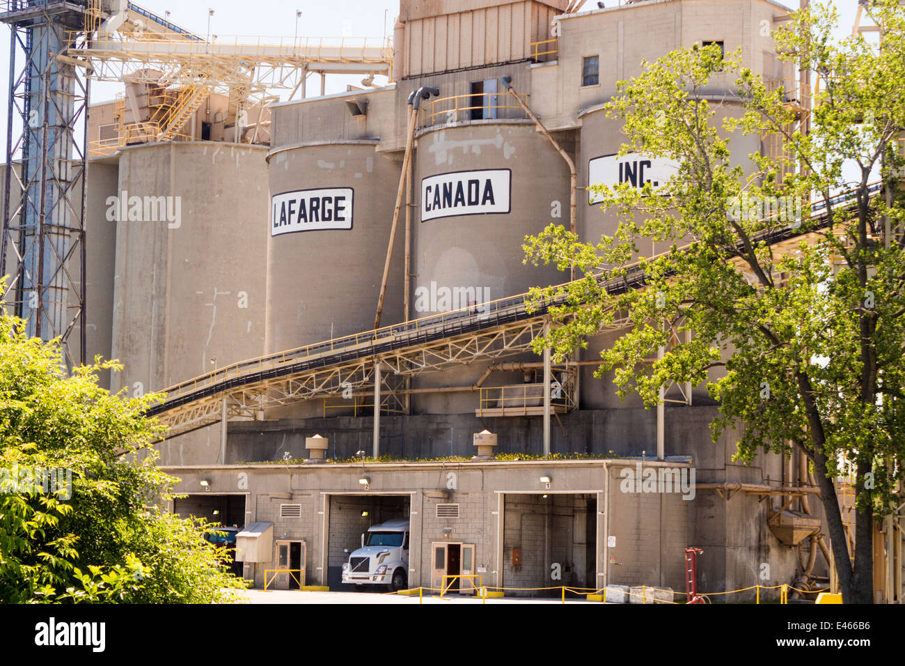 Toronto docks hi-res stock photography and images - Alamy