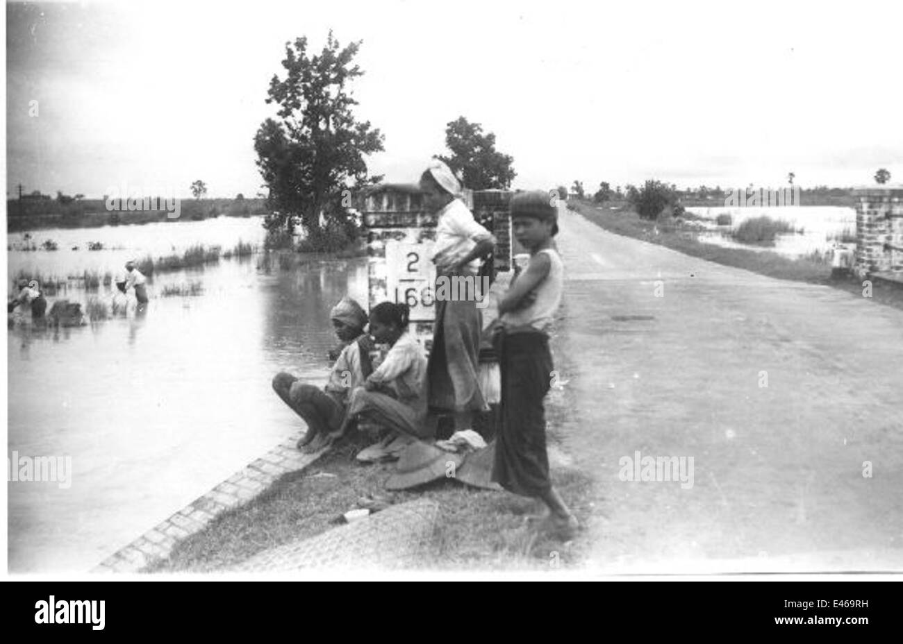Burma road Black and White Stock Photos & Images - Alamy