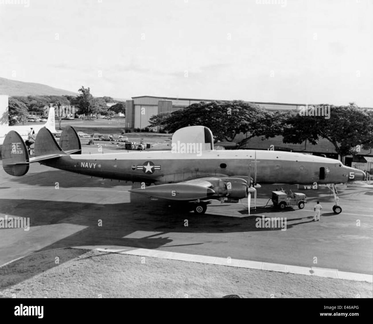 The VW-1 TE-5 is a variant of the Sikorsky CH-54 Skycrane, used for ...